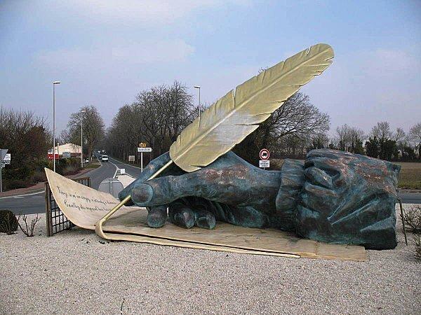 Quels sont les ronds-points les plus insolites de France